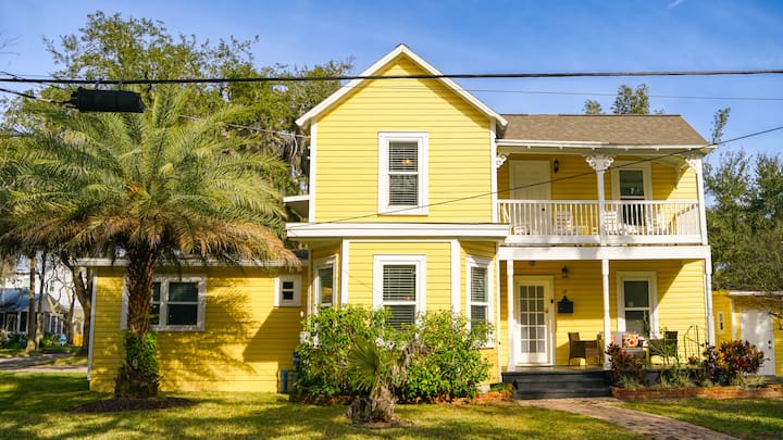 Sunny Sanchez | Historical Downtown St Augustine - St. Augustine, FL