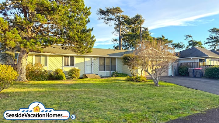 Seaside Getaway - Hot Tub! - Seaside, OR