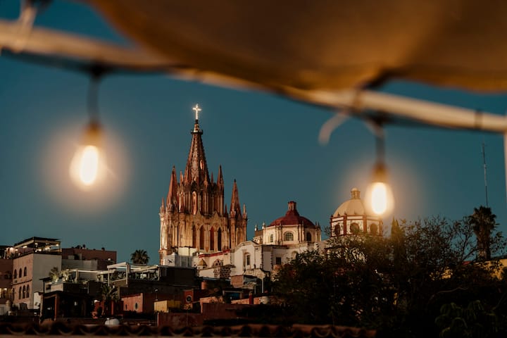 Best Location,private Terrace,valet Parking A/c - San Miguel de Allende