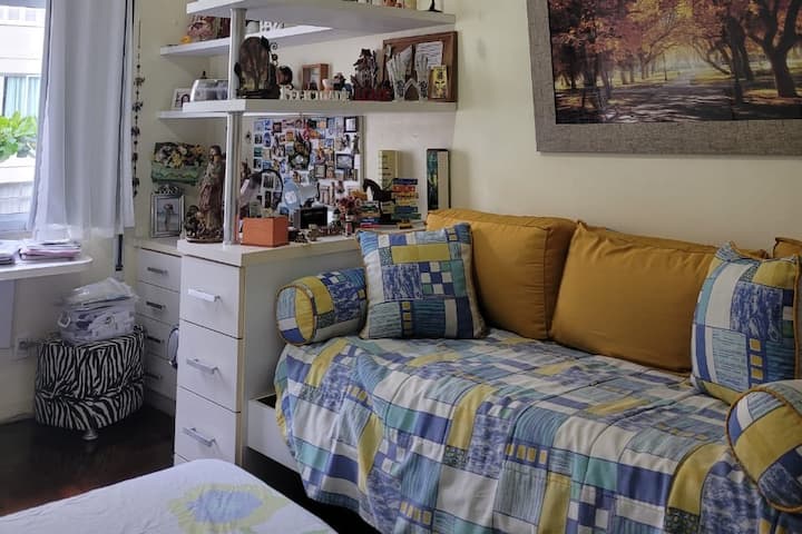 Quarto Grd(met. Siqueira Campos) - Rio de Janeiro
