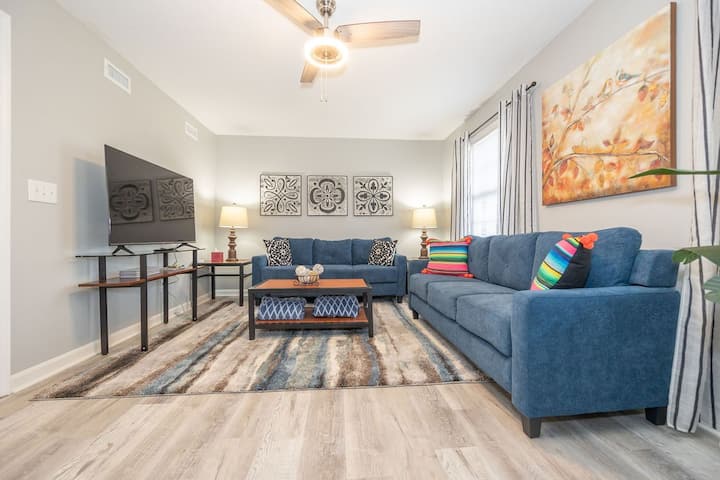 Duplex With Fenced In Backyard (Pets Welcome) - Murfreesboro, TN