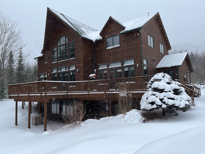 Luxury Chalet, 3 Mi Jay Peak - Jay Peak Resort, Jay