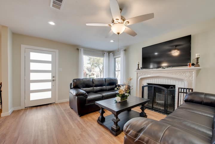 Chic Tudor Home Near Downtown - Cotton Bowl Dallas