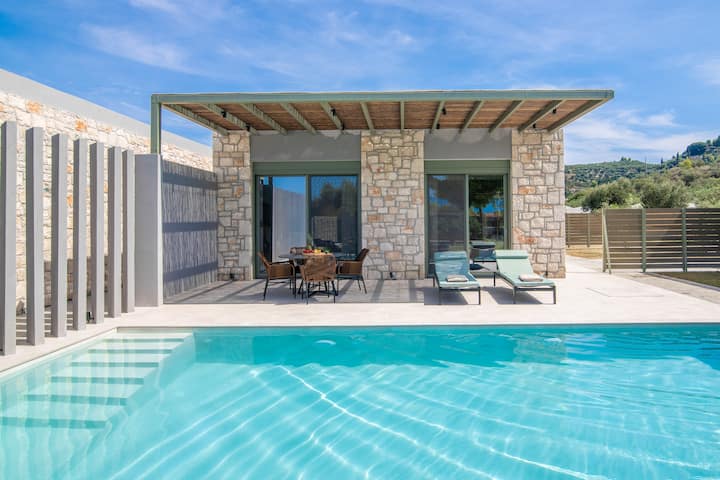 Alypius Luxury Villas - Bougarini - ザキントス