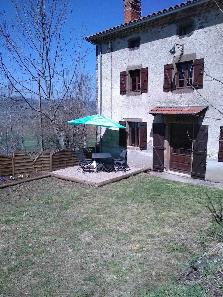 Nid Douillet En Auvergne - Haute-Loire