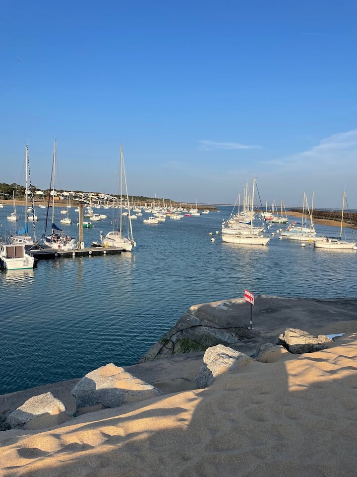 Maison De Pêcheur, Plage Et Port Au Bout De La Rue - Jard-sur-Mer