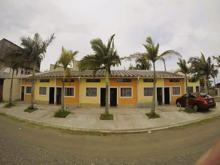 Studio 6 - 500 Mts Praia - Até 3 A 4 Pessoas - Ilha Comprida