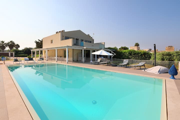 Villa Salicornia - Infinity Pool,jacuzzi, Sea View - Marsala