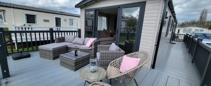 Reeds View Lakeside Lodge, Free Hoburne Passes - Cotswolds