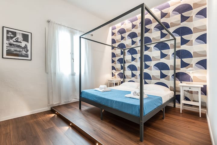 Your Vibrant Retreat In Piazza Santo Spirito - Florence