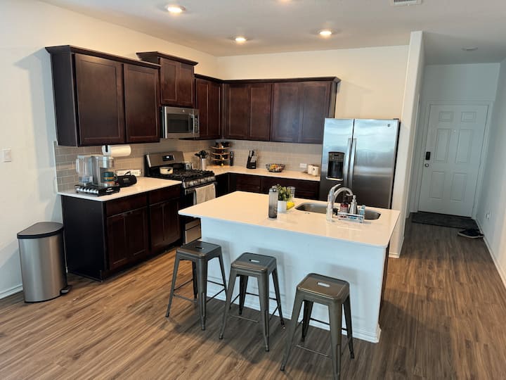 Quiet & Spacious Private Room #2 - Georgetown