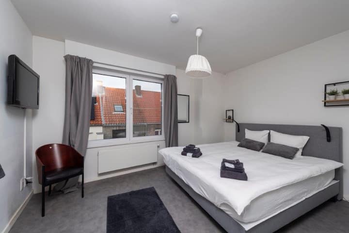 Chambre Standard Avec Salle De Bain Partagée - Bruges