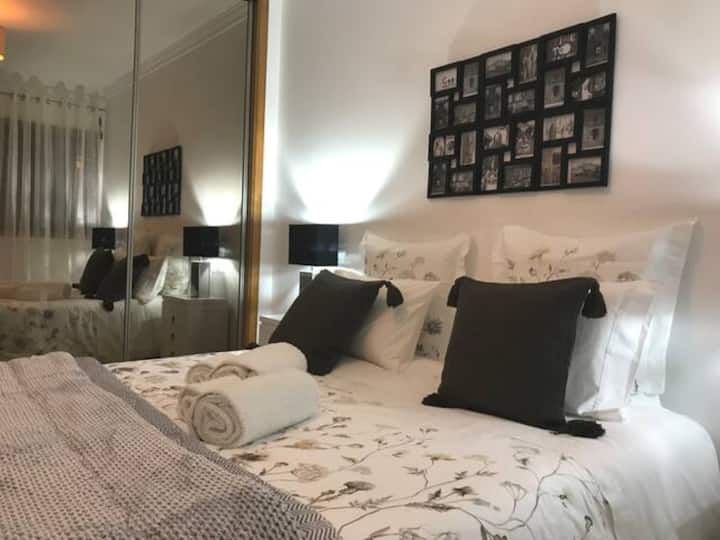 Miguel Torga Apartments - Coimbre, Portugal