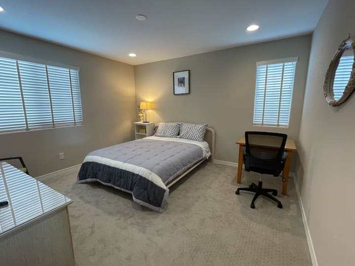 A Private Guest Suite Near Statefarm Stadium - Glendale, AZ
