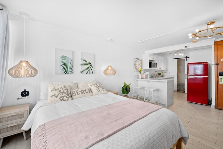 Cozy & Aesthetic Modern Studio - Honolulu, HI