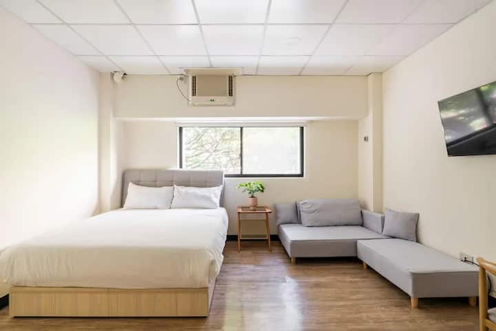 Breeze Center/24hr Concierge/personal Butler/park - China