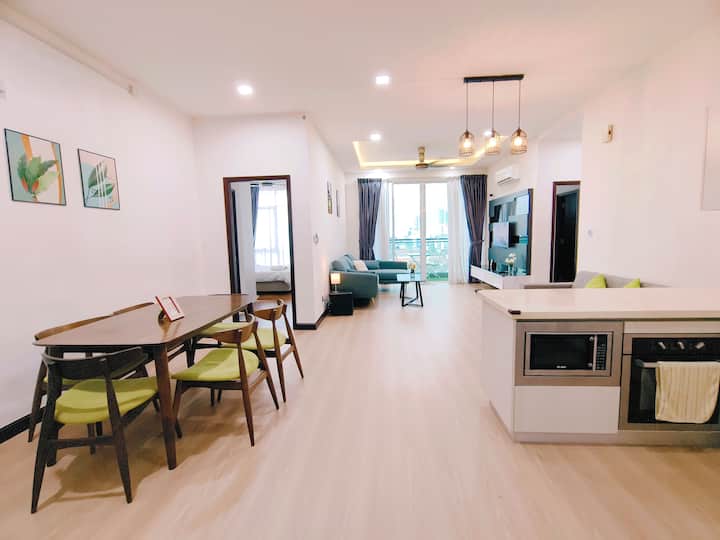 Large 4bed W Jacuzzi Bathtub@ciq - Infinity Pool - Johor