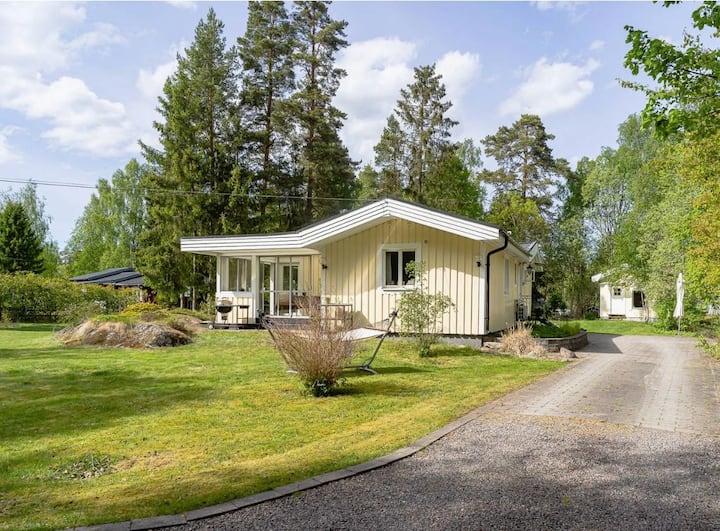 Lovely House Near Forest & Lake - Gnesta