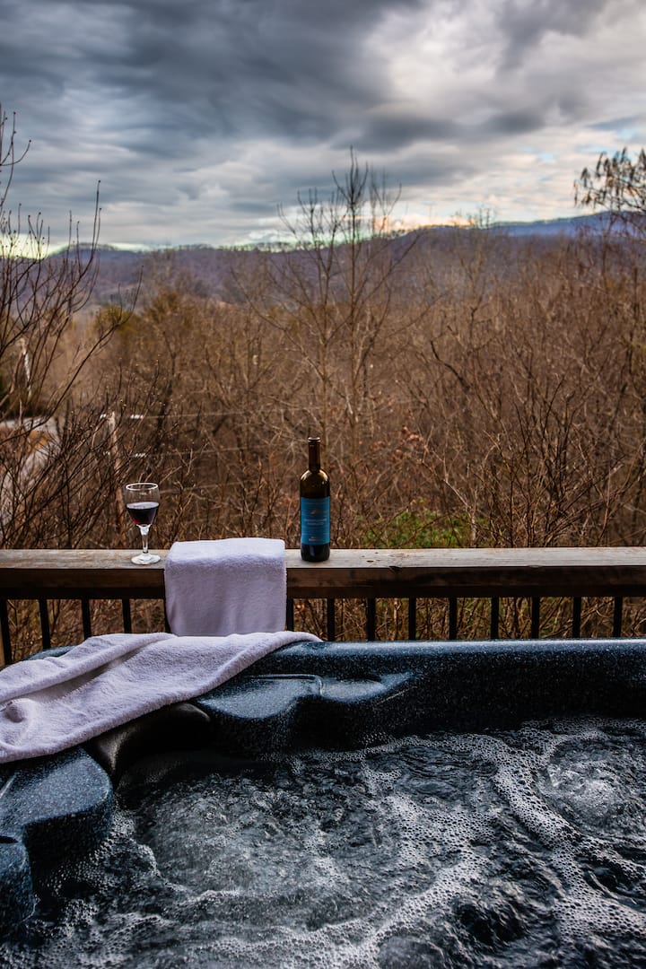 Mountain Views | Theater & Game Room | Hot Tub - Blue Ridge, GA