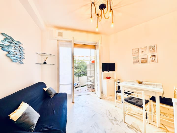 Hostdomus - Cozy Corner Near The Sea - Noli