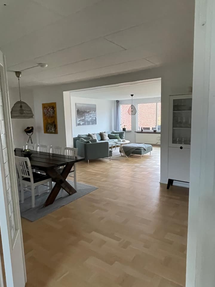 Mysigt, Centralt Enplanshus - Ystad