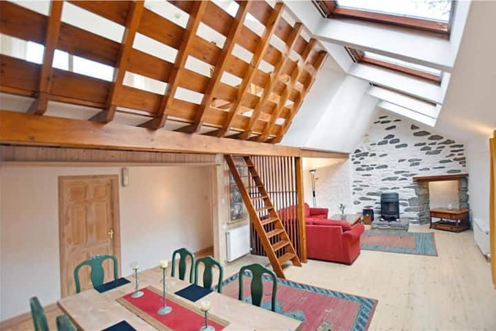 Scandinavian Styled Lerwick Pad - Lerwick