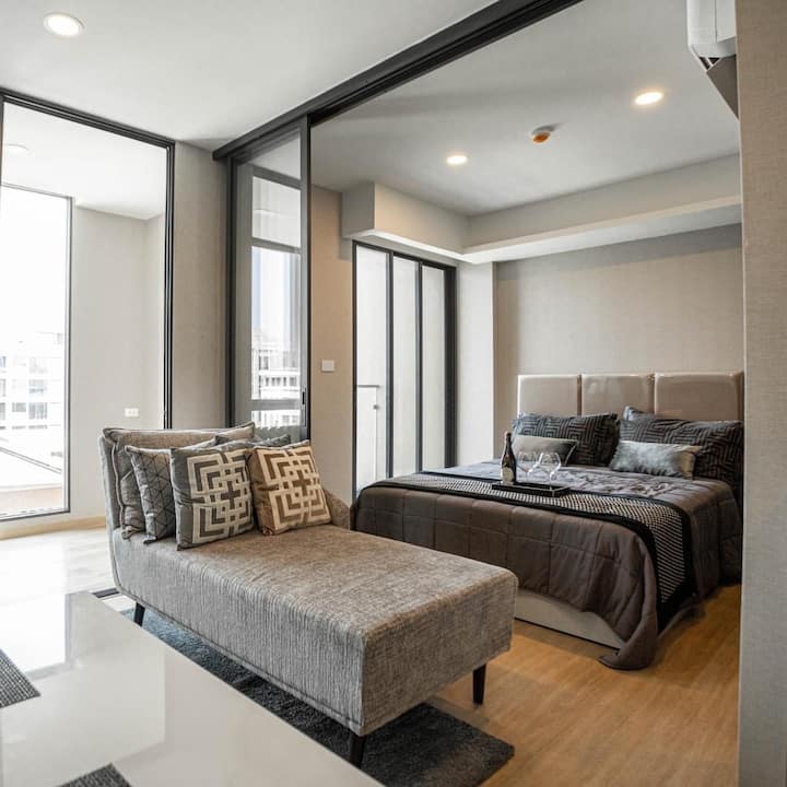Whole Apartment, Great Gym & Pool In Heart Of City - تايلاند