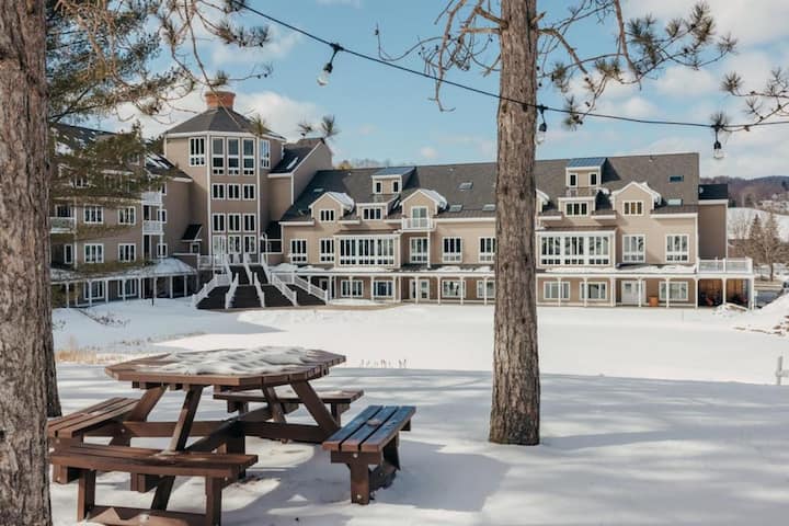 Brownsville V.t. 2 Bedroom - Claremont, NH