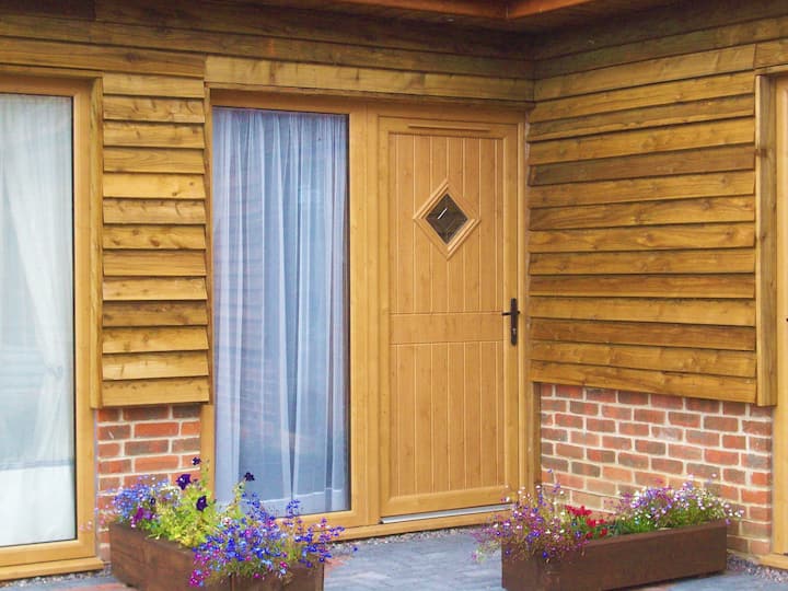Otis Tarda Cottage - Devizes