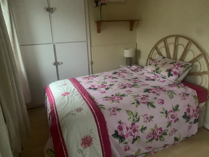 Casement Tce House . Double Bedroom - Rosslare Harbour