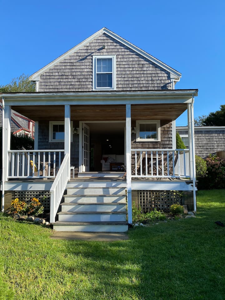 Windmill Summer Cottage - Nantucket, MA