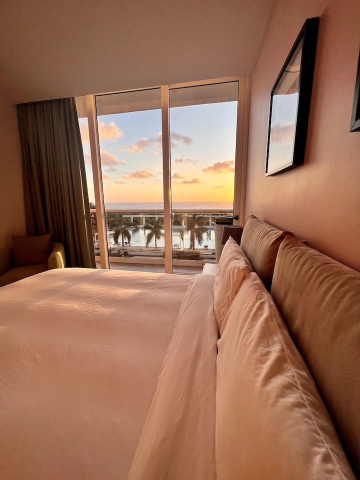 Grand View Residences D5 Pool, Gym, Near The Beach - Curaçao