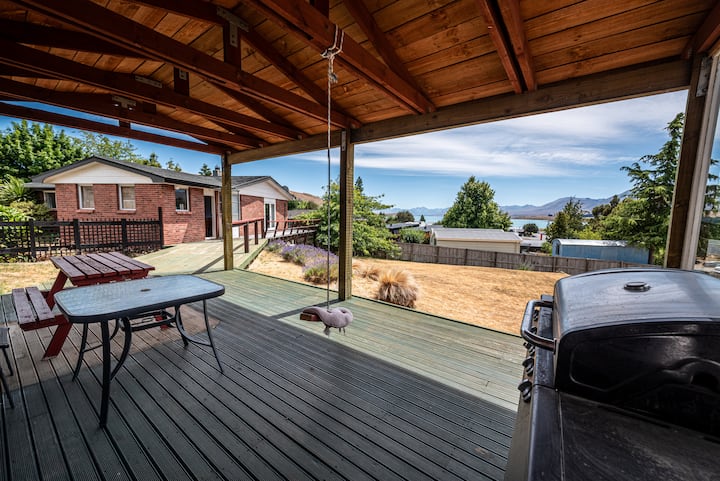 River Retreat | Lake Tekapo - Lake Tekapo