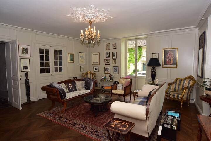 Charming Bedroom In Old Manor House - La Souterraine
