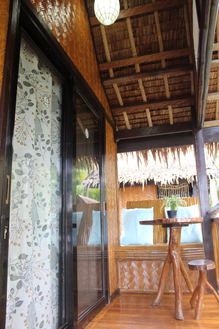 Beach Front Cottage "Buwan" - Busuanga