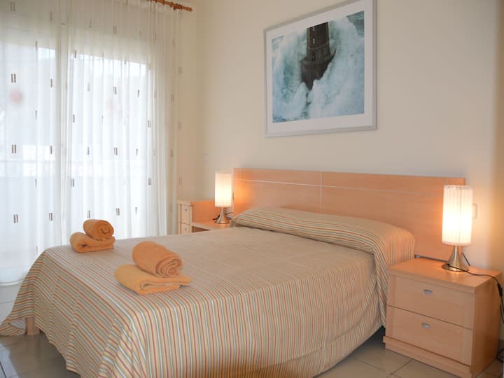 2 Bed,2 Bathroom Apartment For 6 Persons With A/c - Estartit