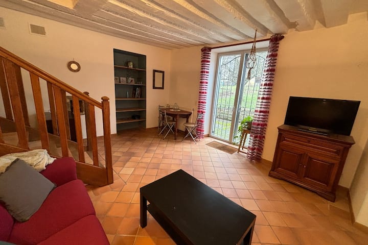 Jura-hébergement Dans Maison Vigneronne -Poligny - Poligny