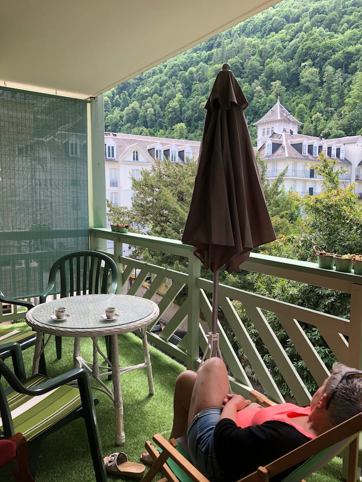 Coquet T2 Avec Terrasse, Plein Centre De Luchon - Bossòst