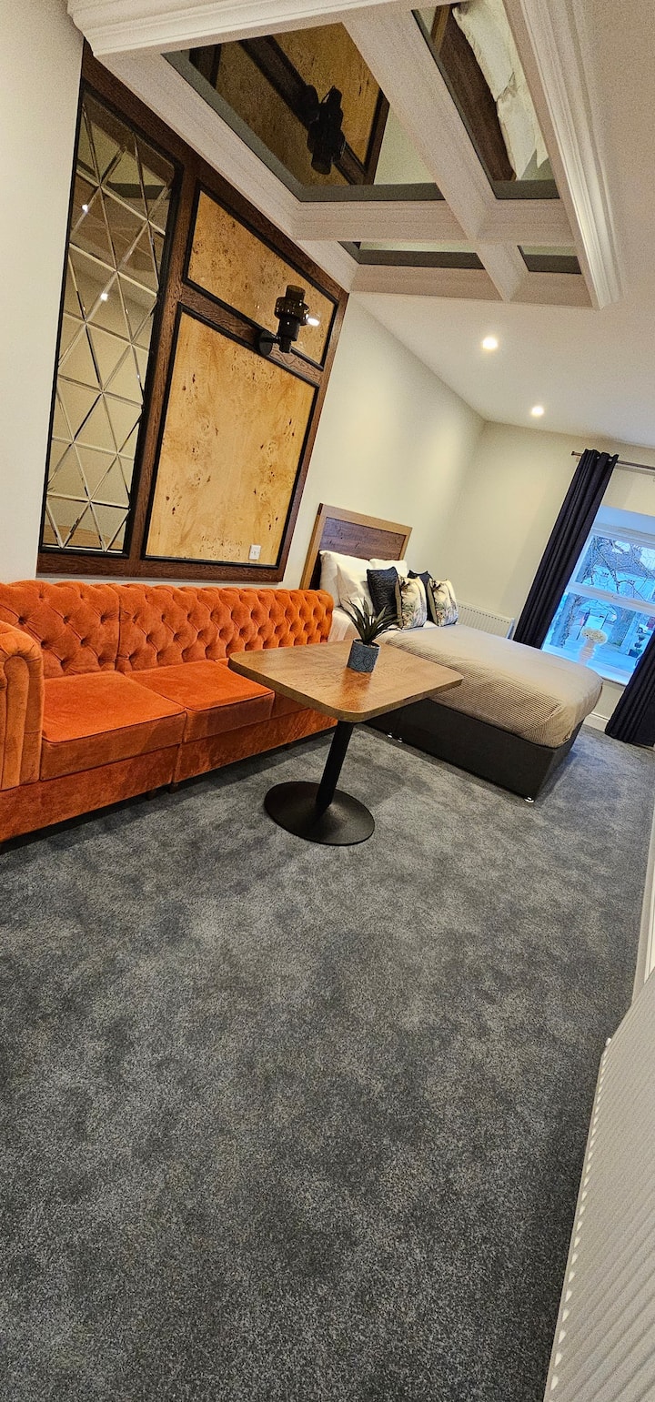 53 Luxury Rooms City - Kilcock