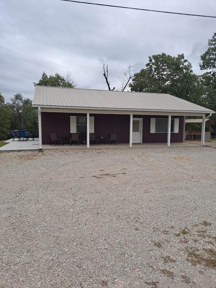 Wesley's Cabin - Mountain Home, AR