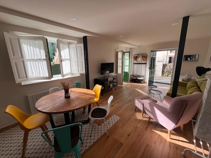 Terraza Bolingas - Comillas