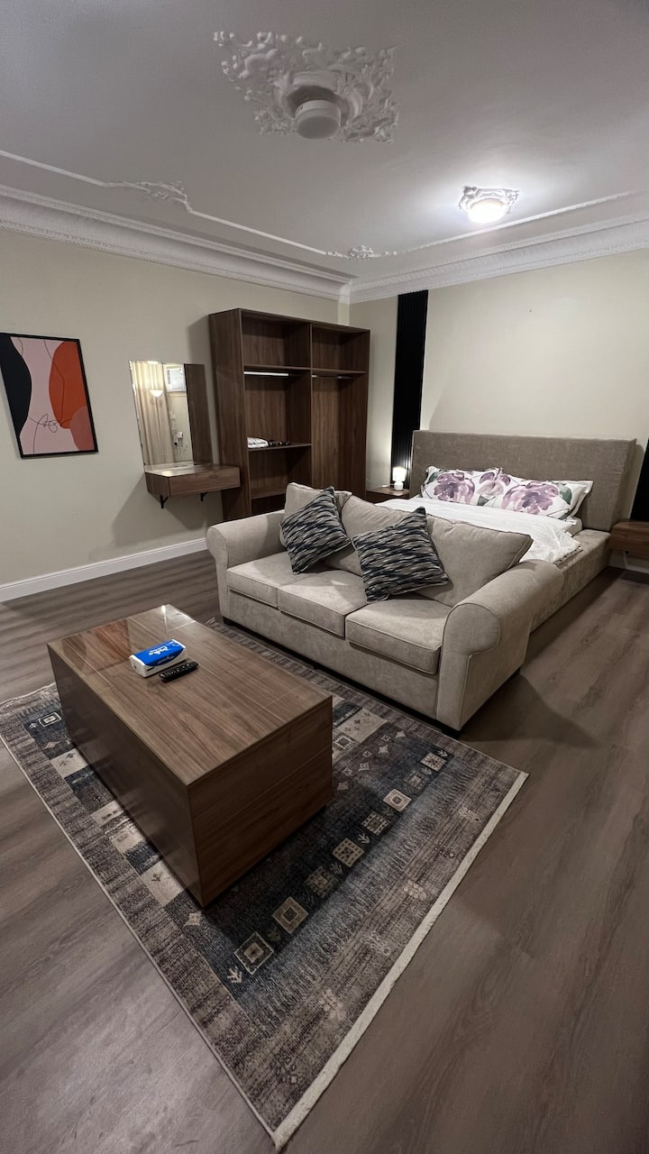 استديو واسع مشيا لمستشفى فقية| دخول ذاتي 2 - Madinah