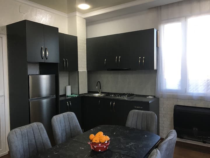 მაქს.კომფორტი მოემსახურება ვენი - Batumi