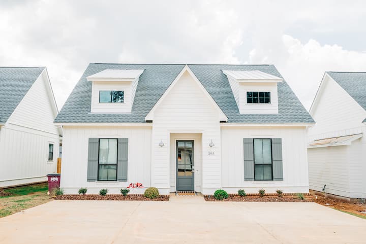 Stark Landing - スタークビル, MS