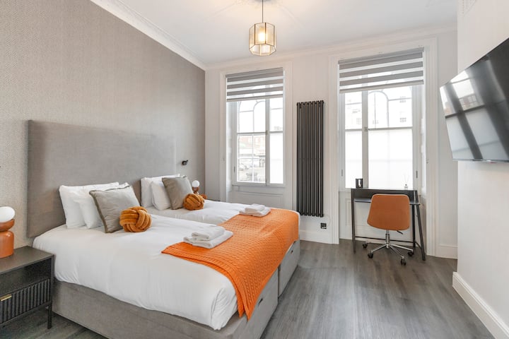 Chic Simplicity: Quaint 1-bed Sanctuary - London
