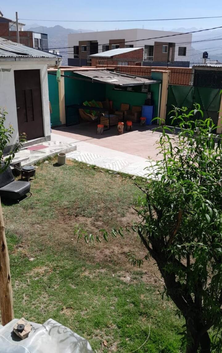 Casa, Caliente, Amplio Jardin - La Paz
