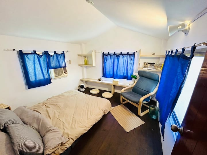 Taipei Center, Cozy Cabin - 公館
