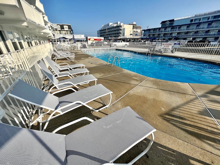 Dune Dream @ Cape Cod Inn - Wildwood, NJ