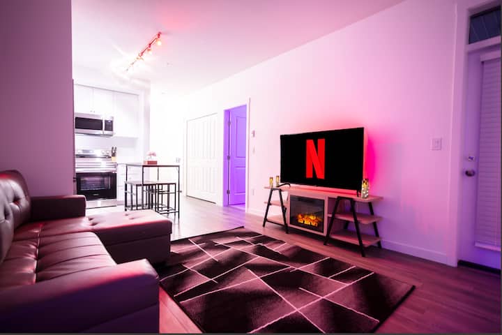 Brand New Fleetwood Luxury Condo Gym Sleeps 4 - Surrey