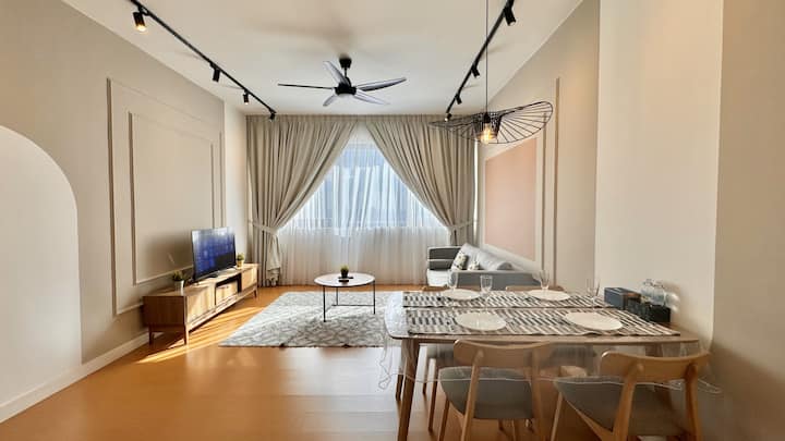 2pax Crimson Suite @The Hub Ss2, Pj - Petaling Jaya